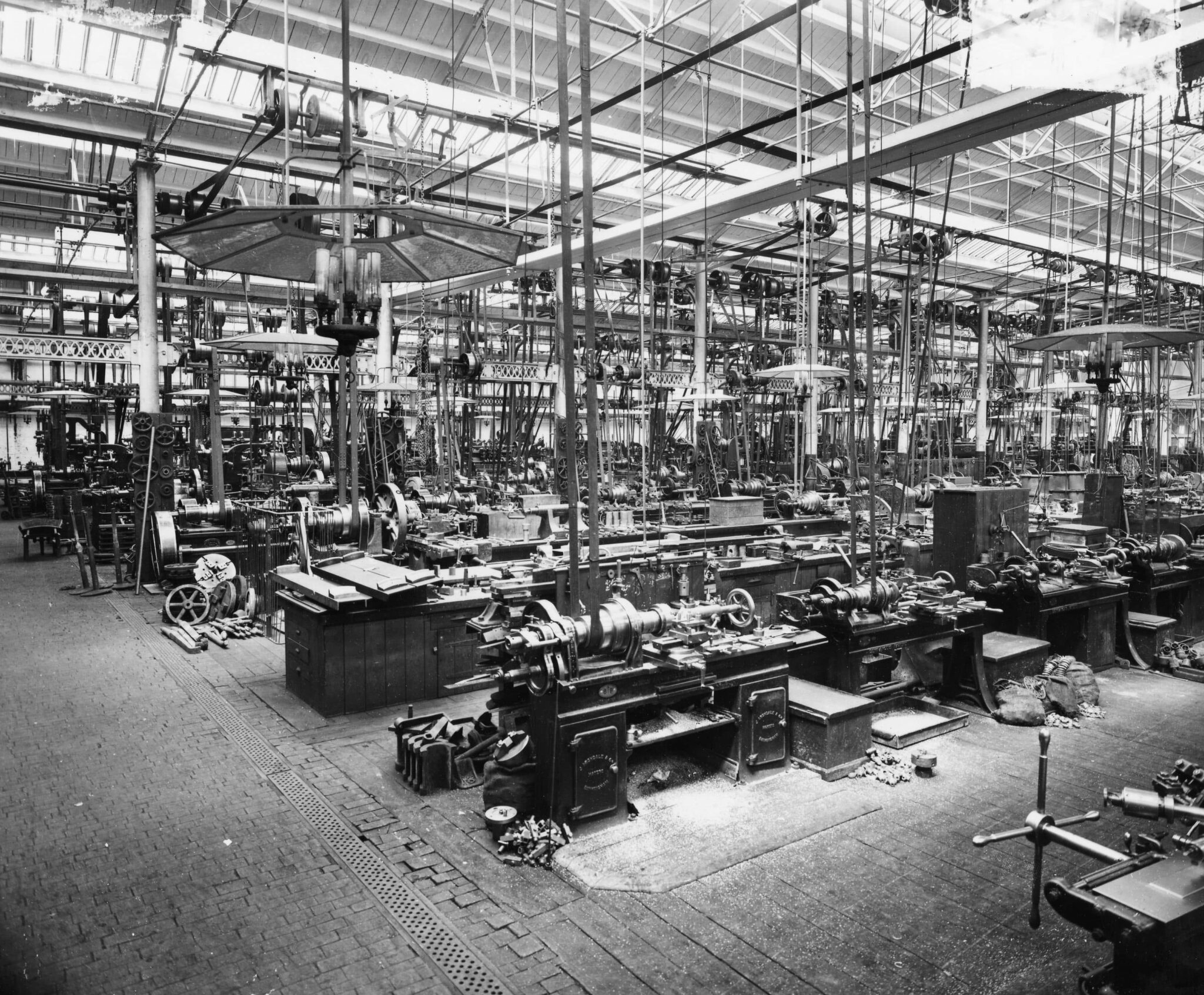 Machine shop lathe - Wessex Museums