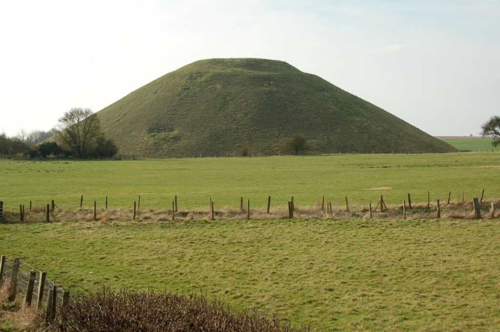 Silbury Sunrise - Wessex Museums
